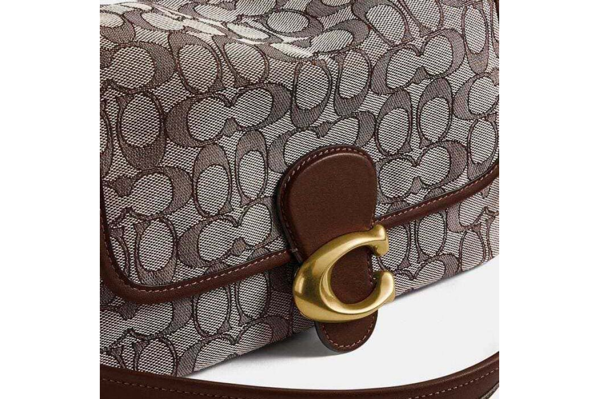 Купить Coach Soft Tabby Shoulder Bag In Signature - Jacquard Brass/Oak ...